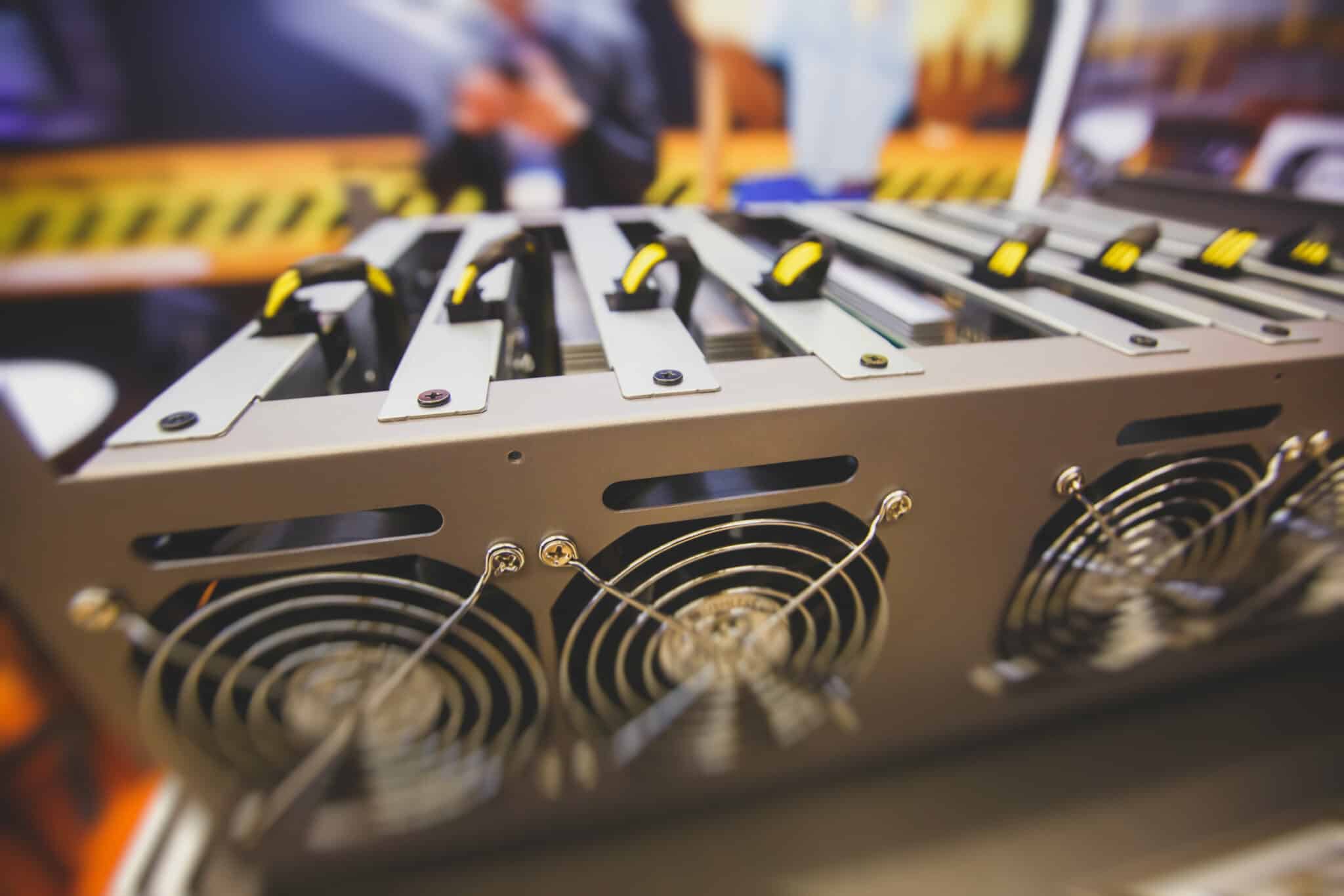 What Is an ASIC Miner - Crypto Head