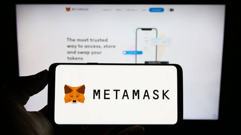 Metamask And Mastercard Roll Out Self Custody Debit Card For Uk And Eu Users Crypto Head