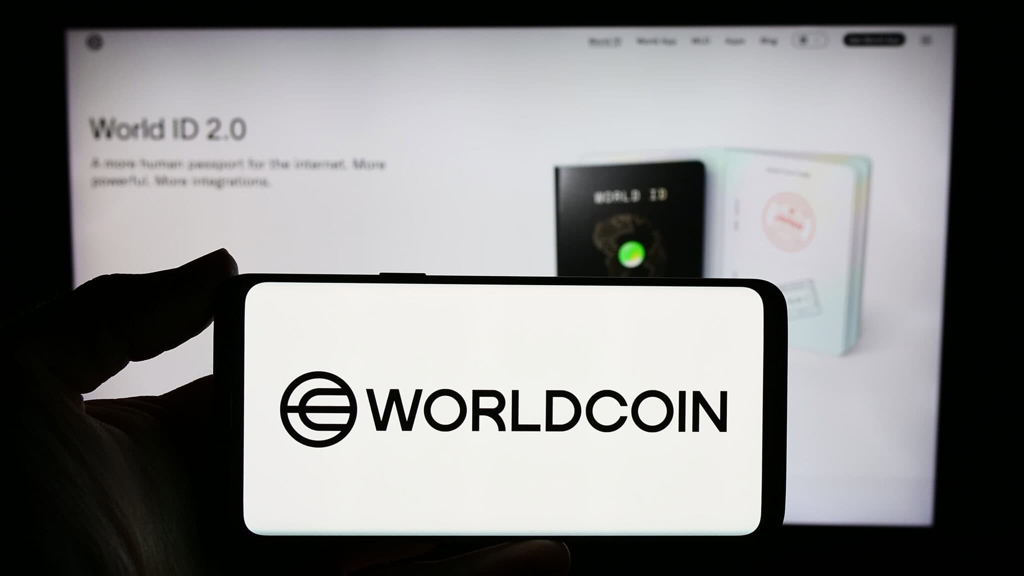 Sam Altman’s World Rolls Out in the U.S., Teams Up With Visa - Crypto Head